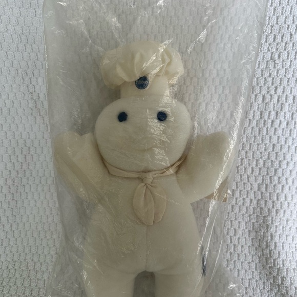 Toys | New 199 Pillsbury Doughboy Poppin Fresh 25th Anniversary Plush ...